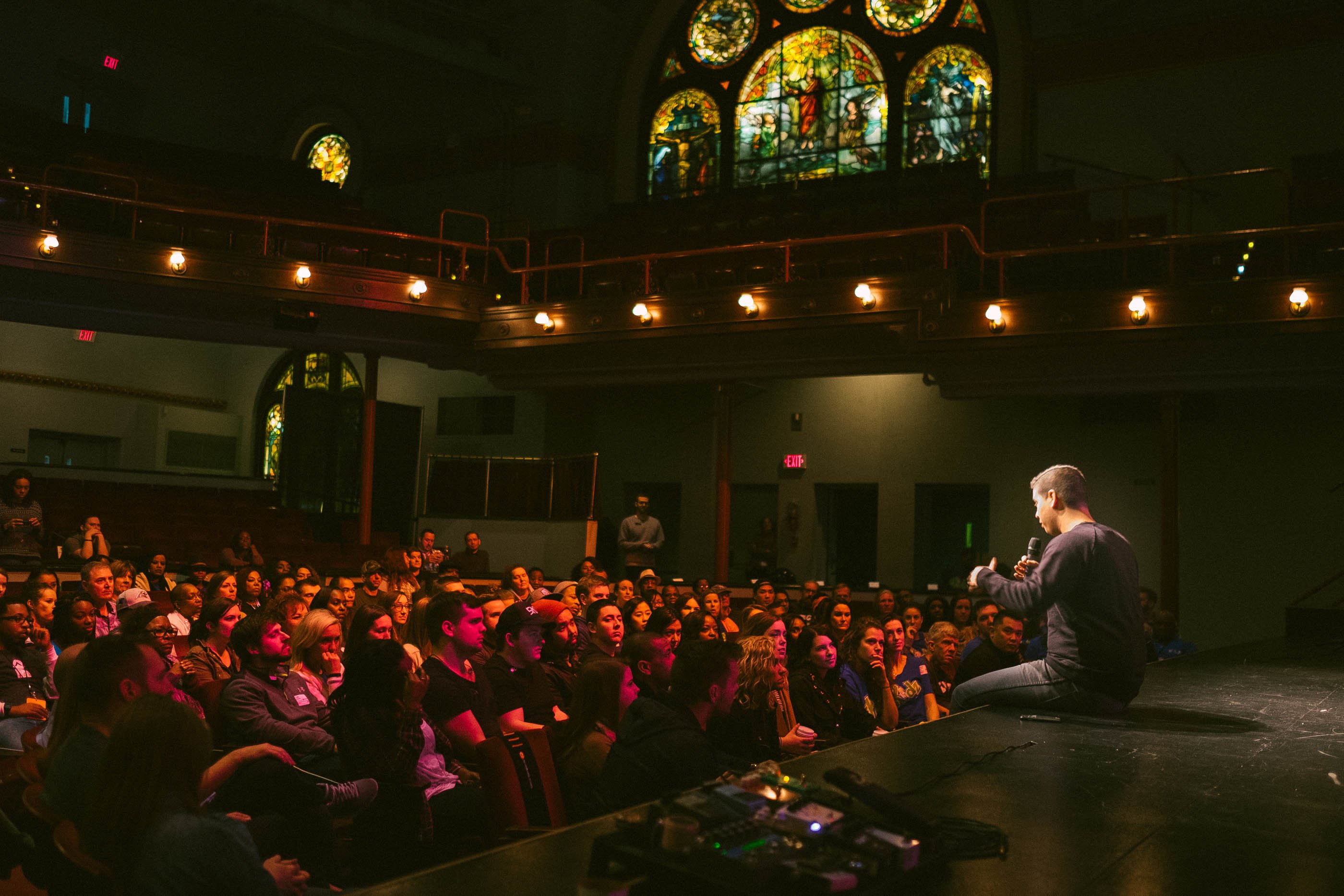 Why Churches Are Building Bigger Auditoriums Again: A Staffing Perspective